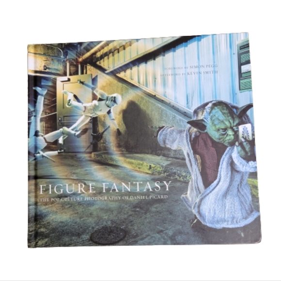 Loot Crate | Accents | Loot Crate Exclusive Figure Fantasy Hardcover ...